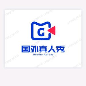 被吓一激灵的男子对妻子无奈的表情 - 今日头条